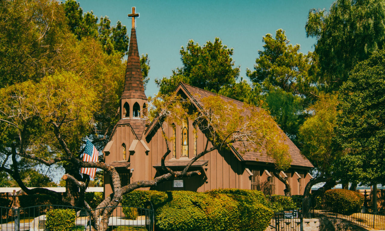 Little Church of the West | Wedding Chapel in Las Vegas 💒